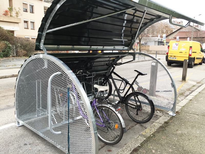 Pioneering city of Grenoble welcomes first Cyclehoop Bikehangars in ...